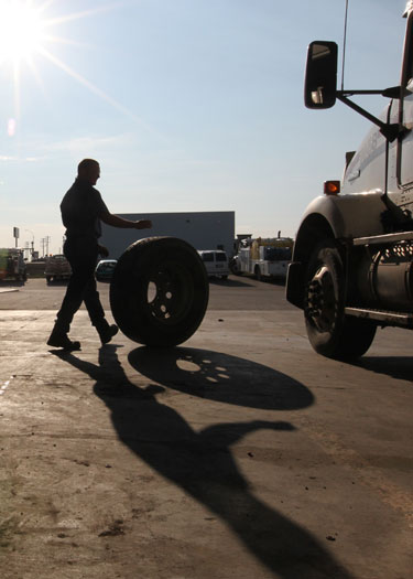 Kal Pro+ Program Offers for Small Business Fleets | Kal Tire
