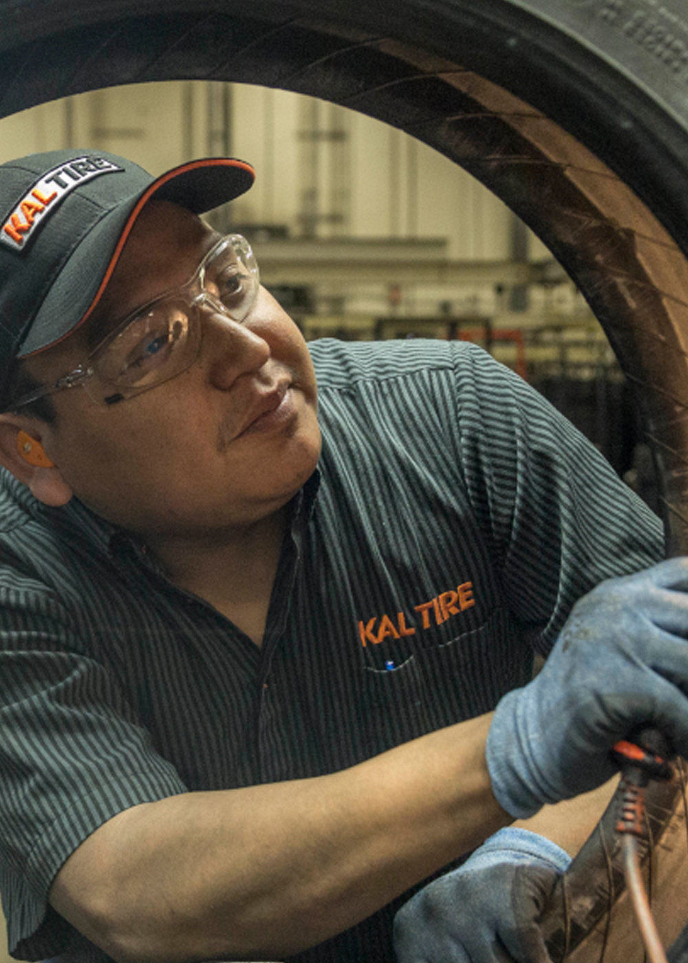 Busting myths about retread tires | Kal Tire Commercial